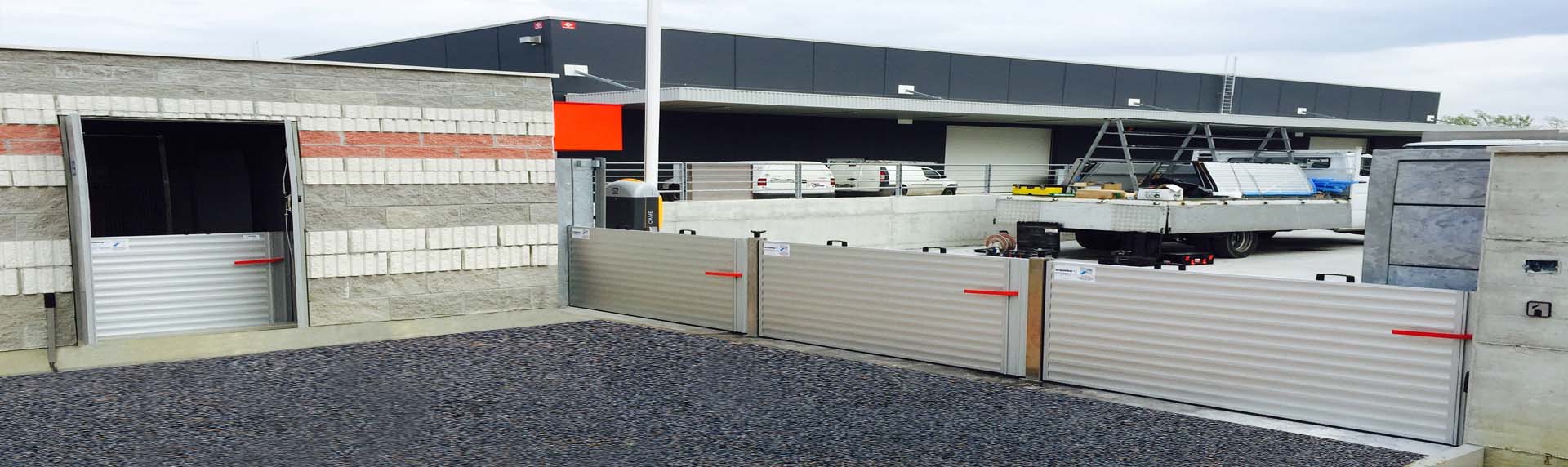 Flood Control Barrier Industrial And Warehouse - Traffic Safety
